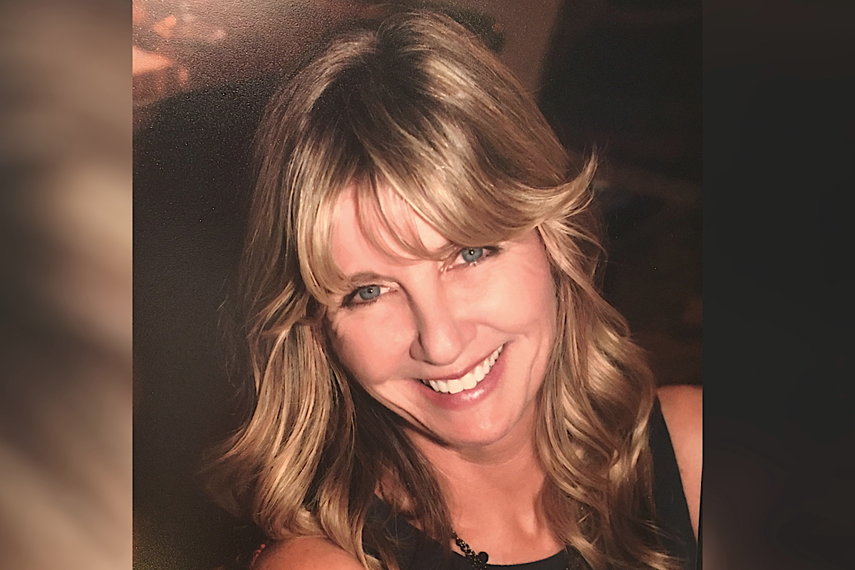 PAXTravelJobs - PAX Checks In with Celebrity Cruises' Brenda Lynne Yeomans