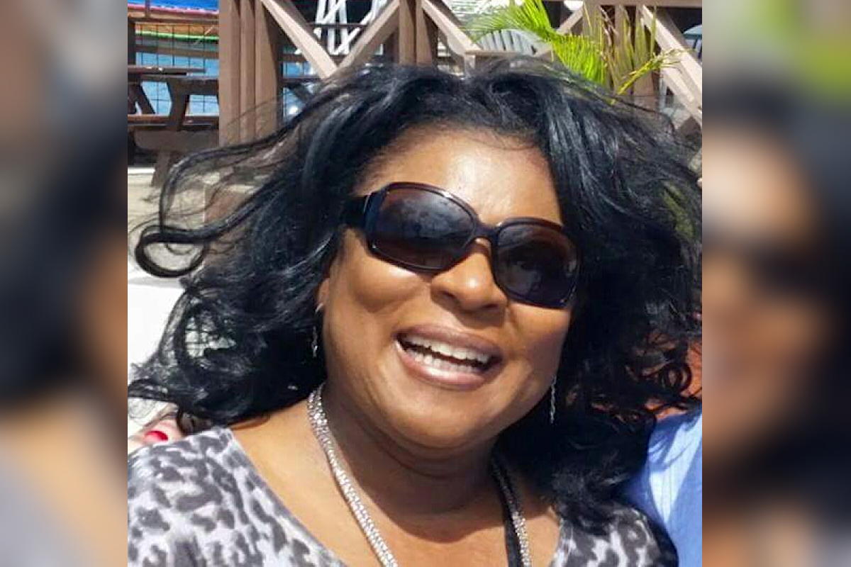 PAXTravelJobs - PAX Checks In with Lorna Richards of Unique Vacations ...