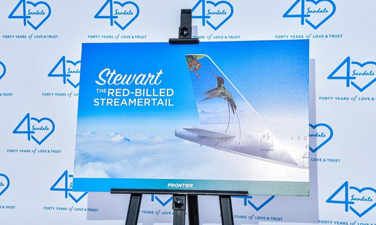 PAXTravelJobs - Frontier names aircraft after late Gordon “Butch” Stewart