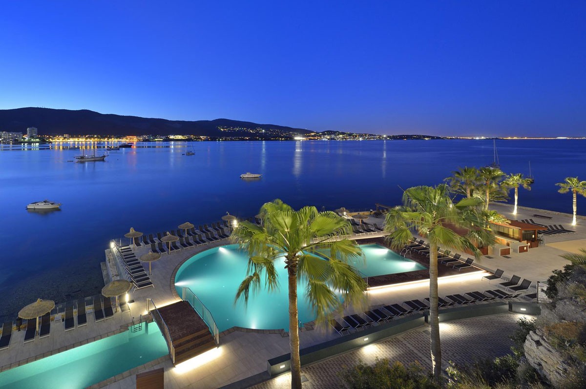 PAXTravelJobs - ALG continues European expansion with Alua purchase