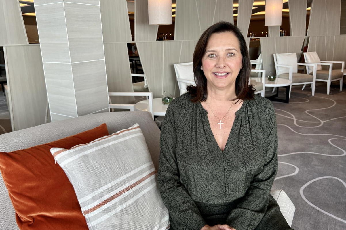 PAXTravelJobs - Celebrity's Dondra Ritzenthaler announces retirement